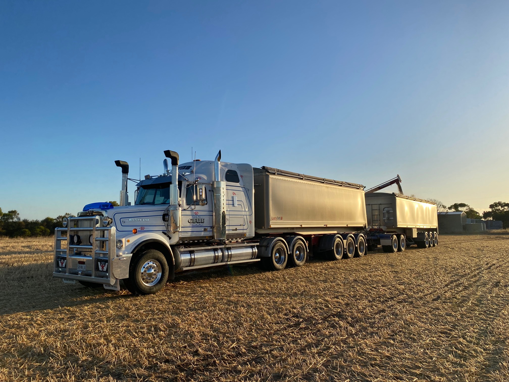 Gallery – GJ & PC Geue Transport